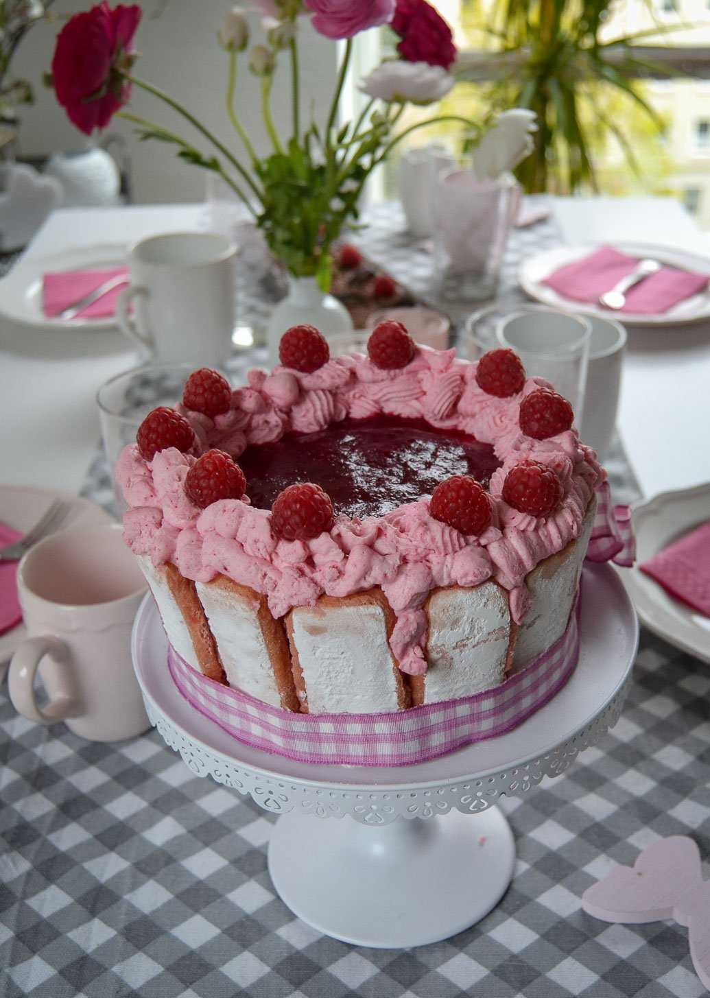 Kuchen Mit Loffelbiskuit