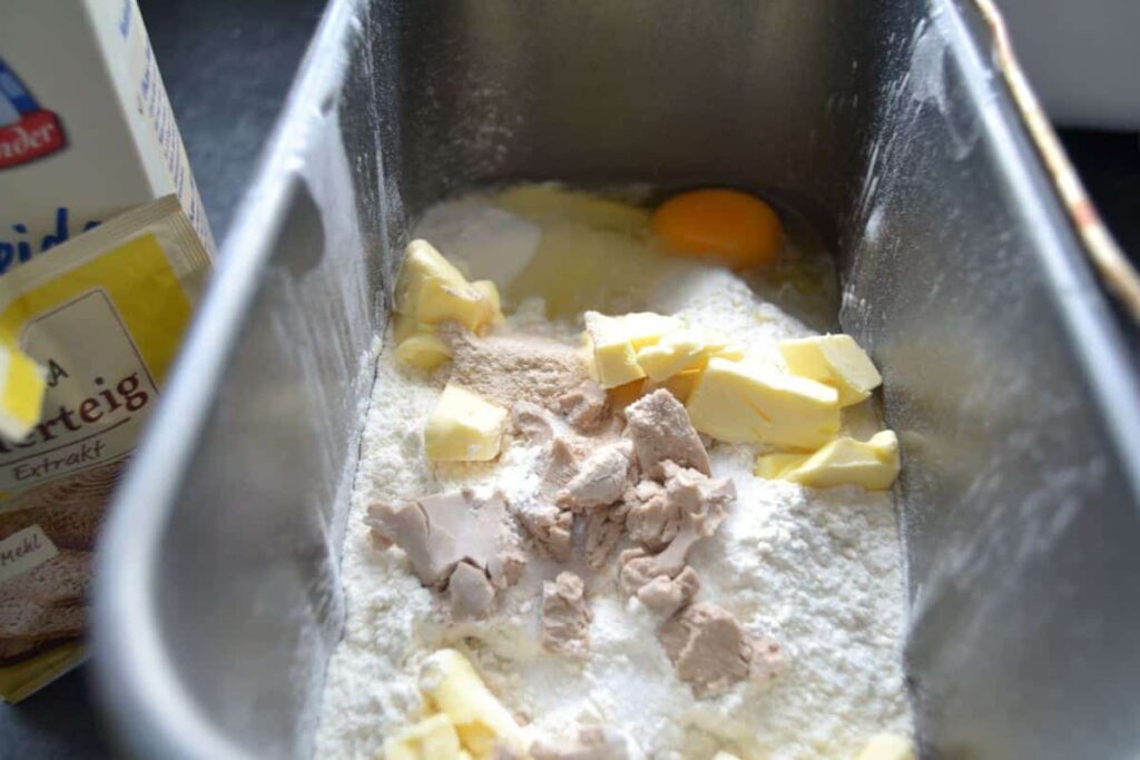 Pfälzer Leberrollen Burger mit Zwiebel und Apfel - Kochen aus Liebe