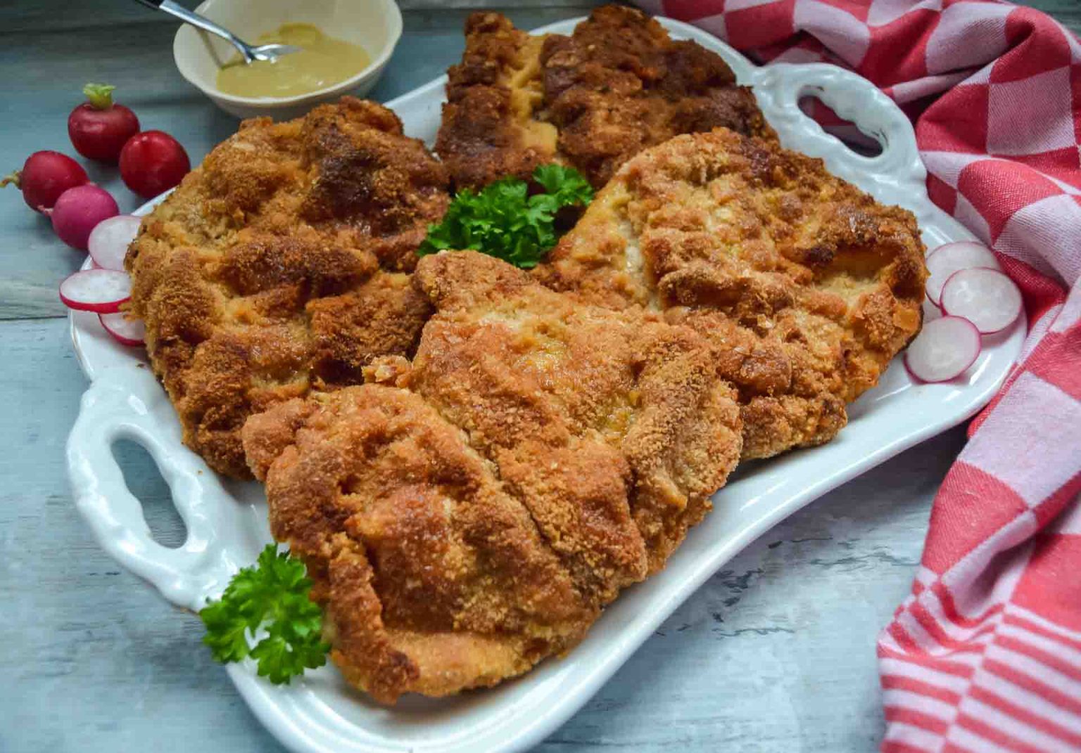 Schnitzel panieren, so geht's - Kochen aus Liebe