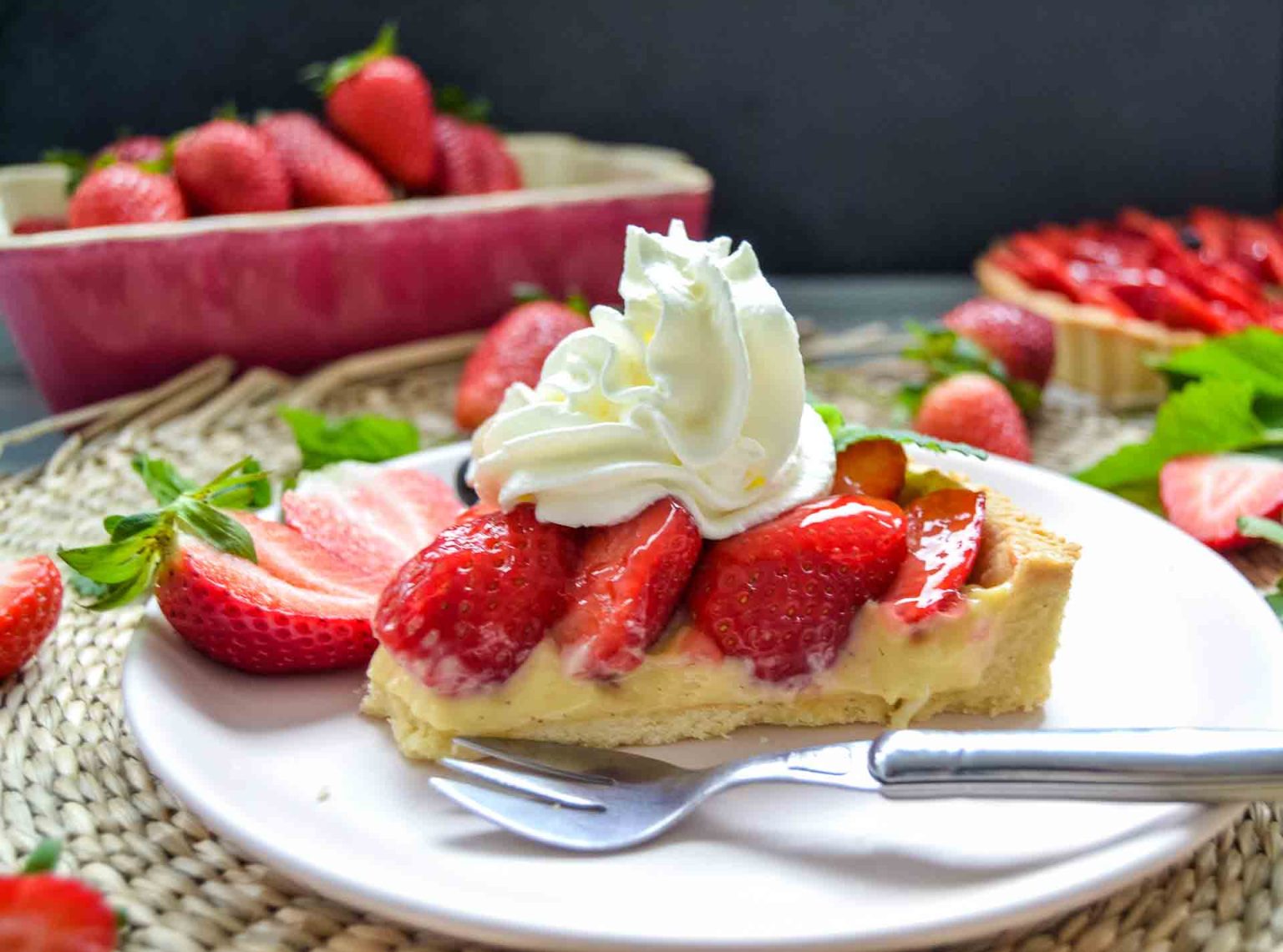 Erdbeerboden mit Pudding - Kochen aus Liebe